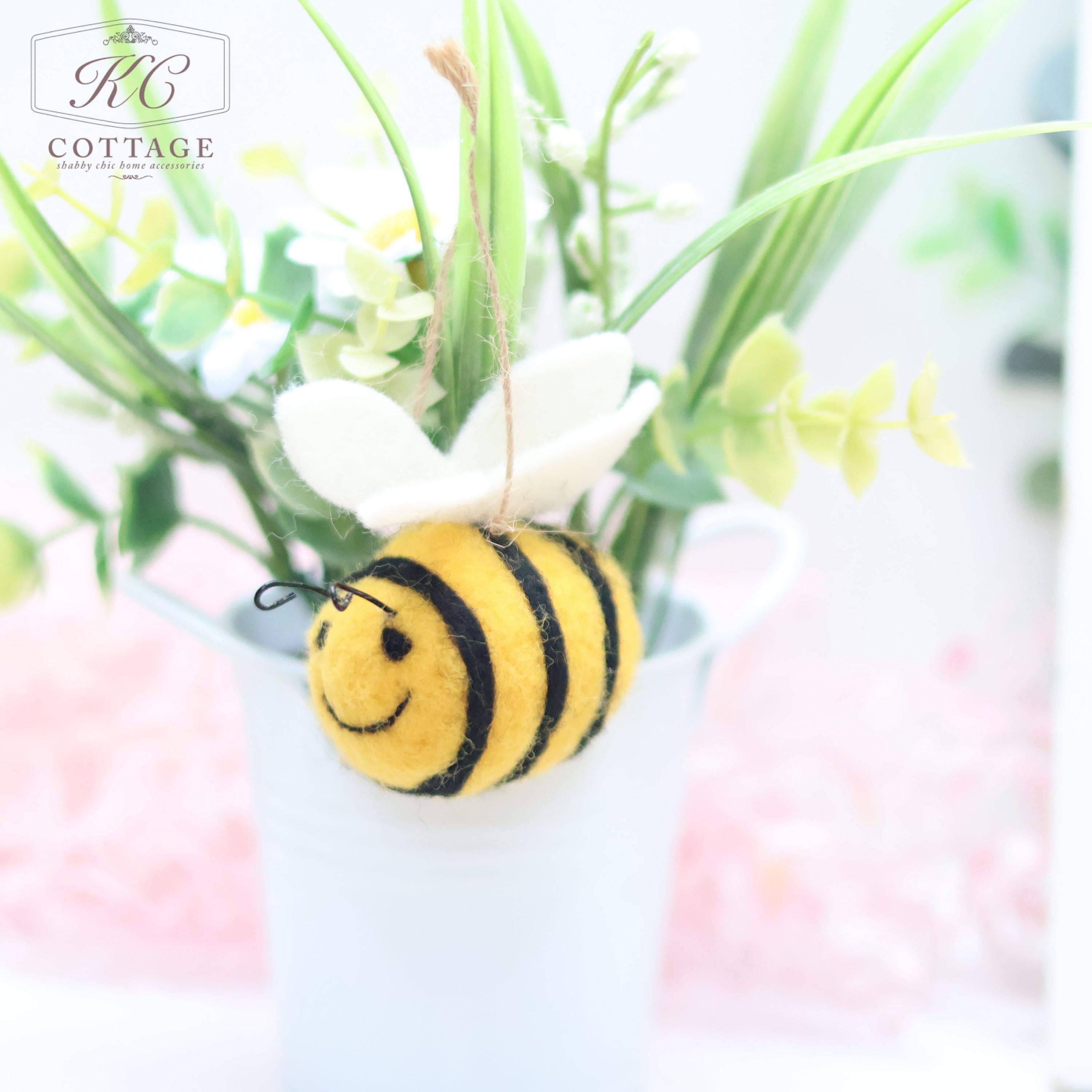 Bee Accessories & Bee Decor